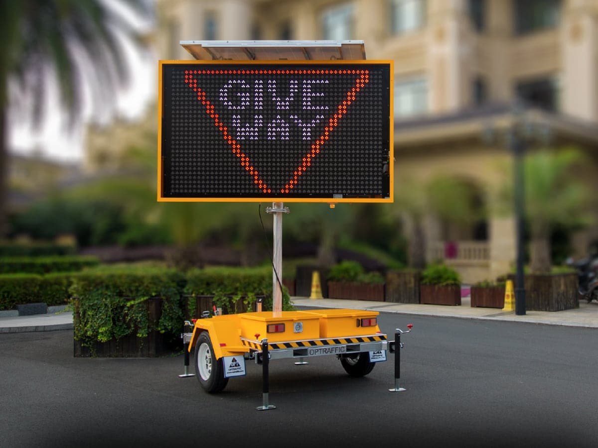 The Impact of Mobile VMS Signs on Driver Behavior