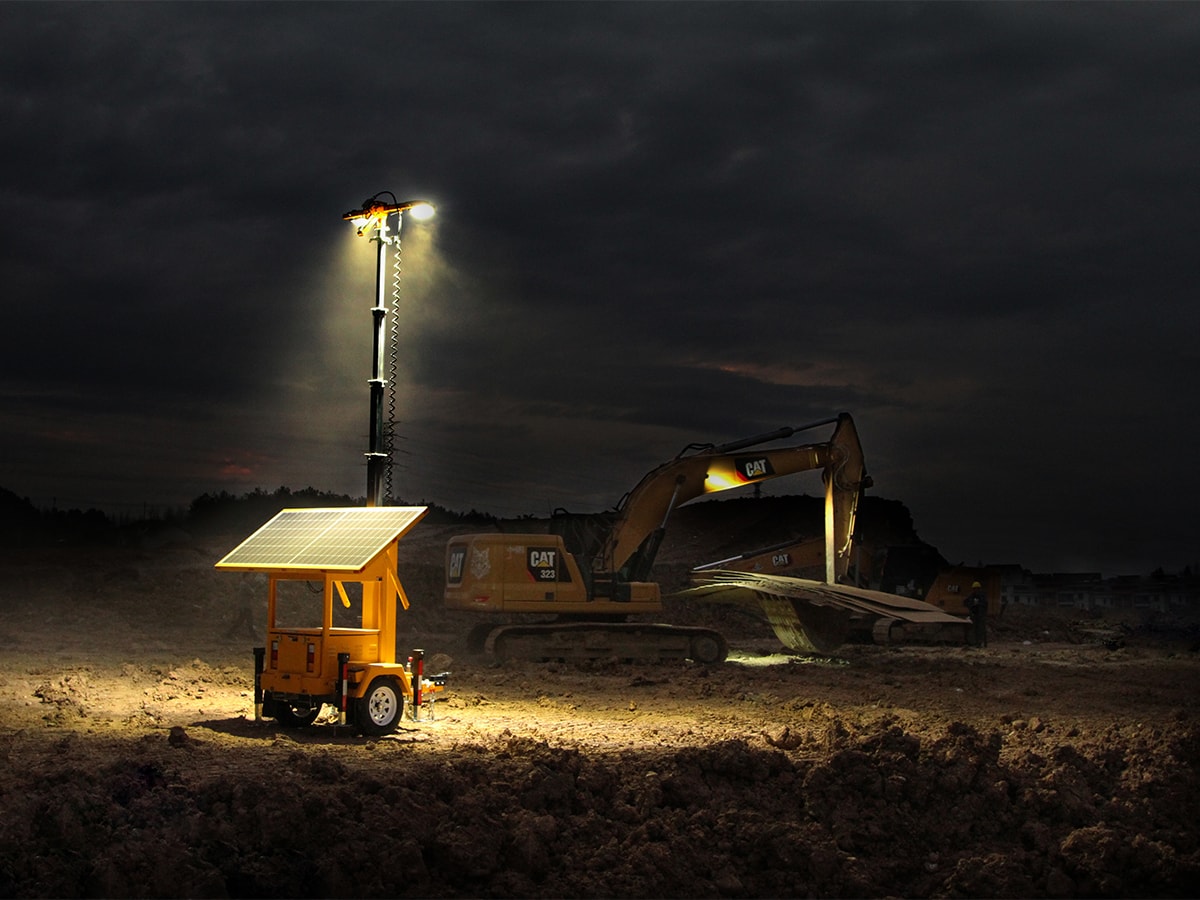 Pivoting Systems Enhance Versatility in Solar Light Towers