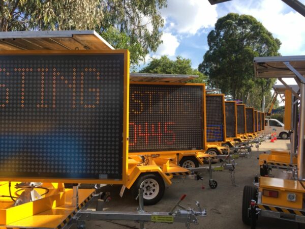 How to Choose the Right PCMS Board for Traffic Management and Control ...