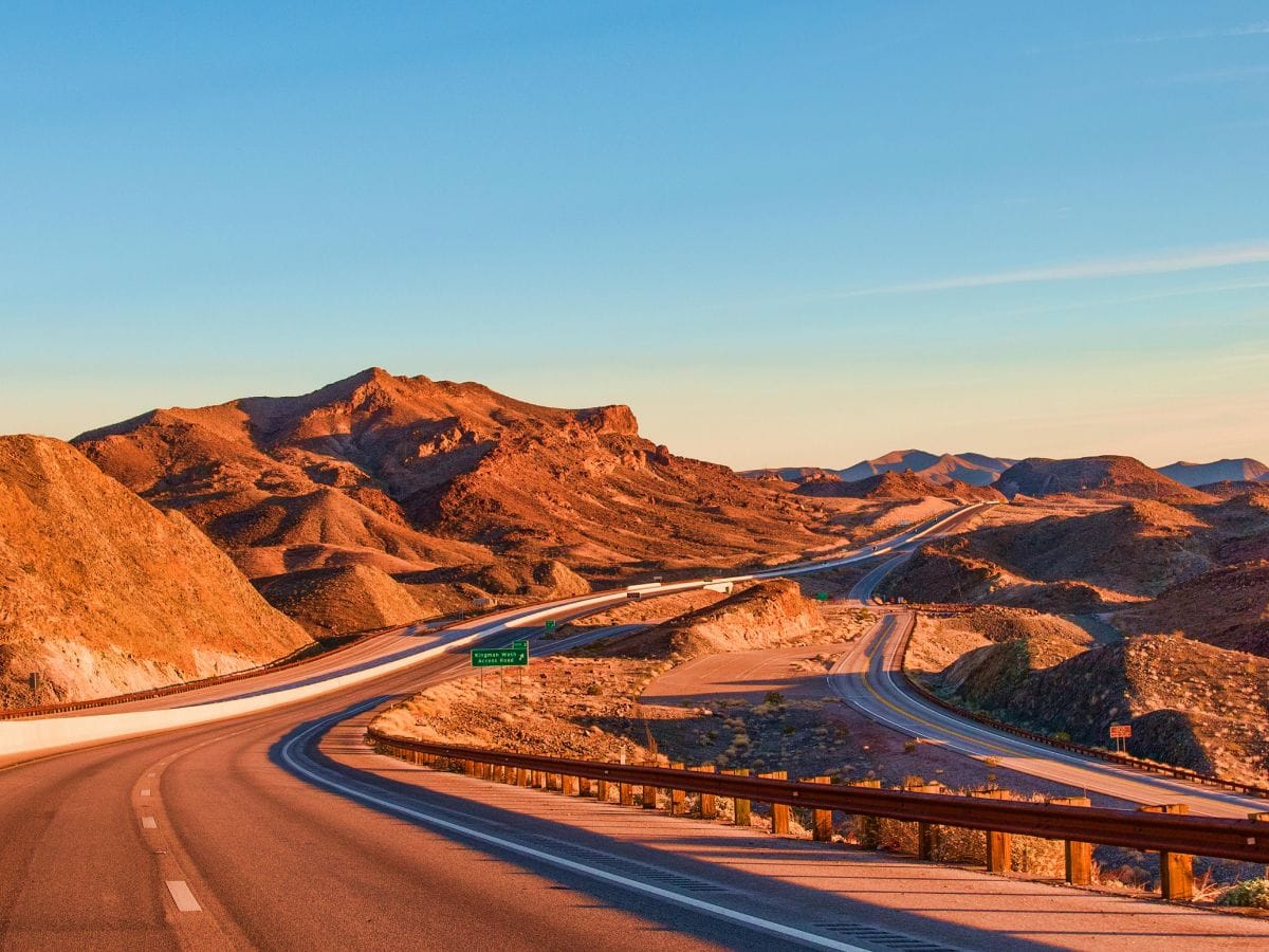 Clearing the Confusion: Understanding United States Road Rules - Optraffic