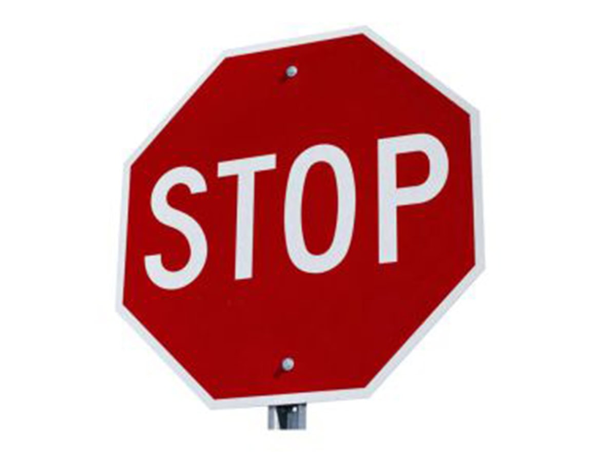 How Do the Types of Traffic Signs Differ by Country or Region?