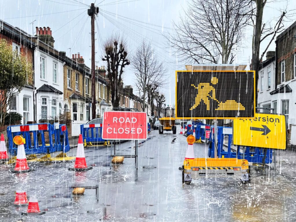 How beam width influences the mobile variable message signs