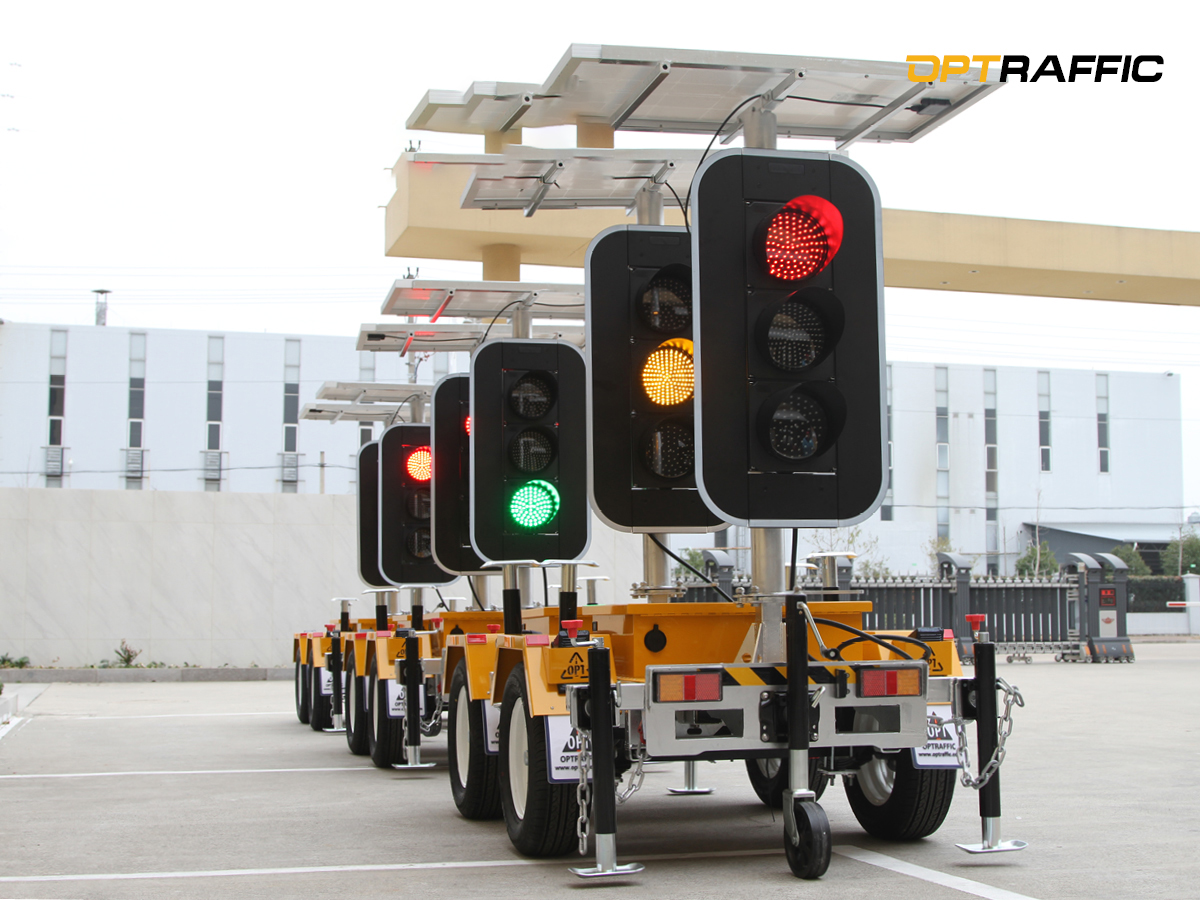 Safely Use Jack Stands with Traffic Signal Trailers: A Guide